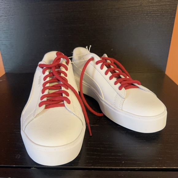 Puma | Shoes | Puma White Leather Sneakers Red Laces Fashion Shoes Size ...